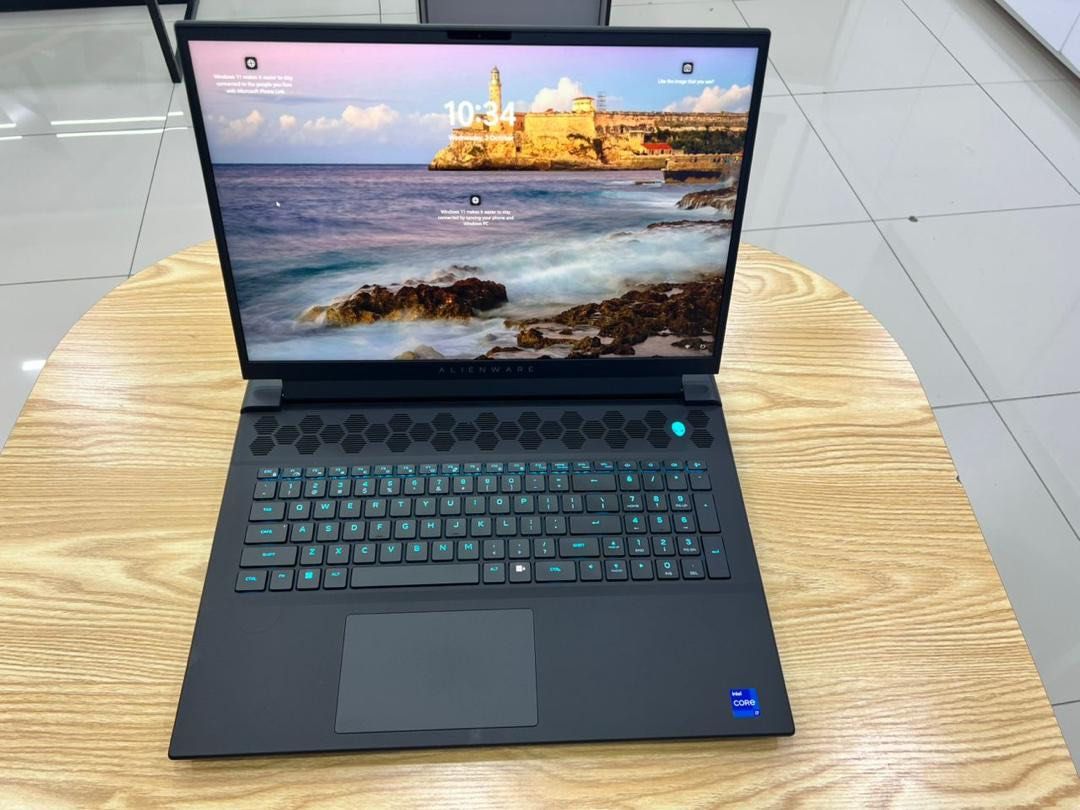 Dell Alienware M 18 R2, Computers & Tech, Laptops & Notebooks on Carousell