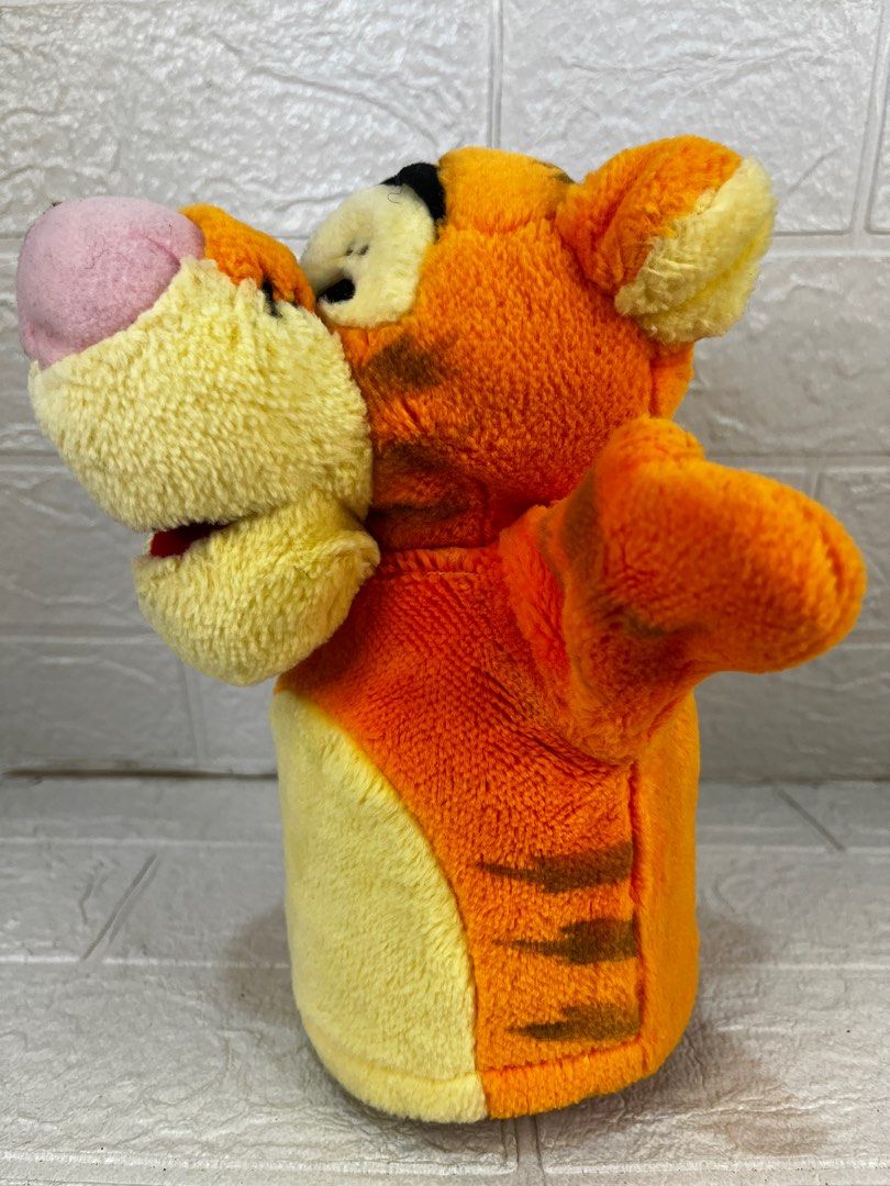 Disney Classic Winnie The Pooh and Friends: Tigger Hand Puppet x Plush ...