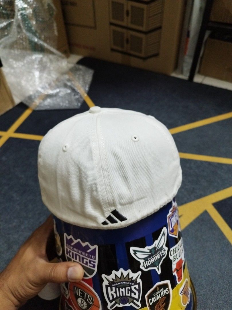 FULL CAL ADIDAS, Men's Fashion, Watches & Accessories, Cap & Hats on ...