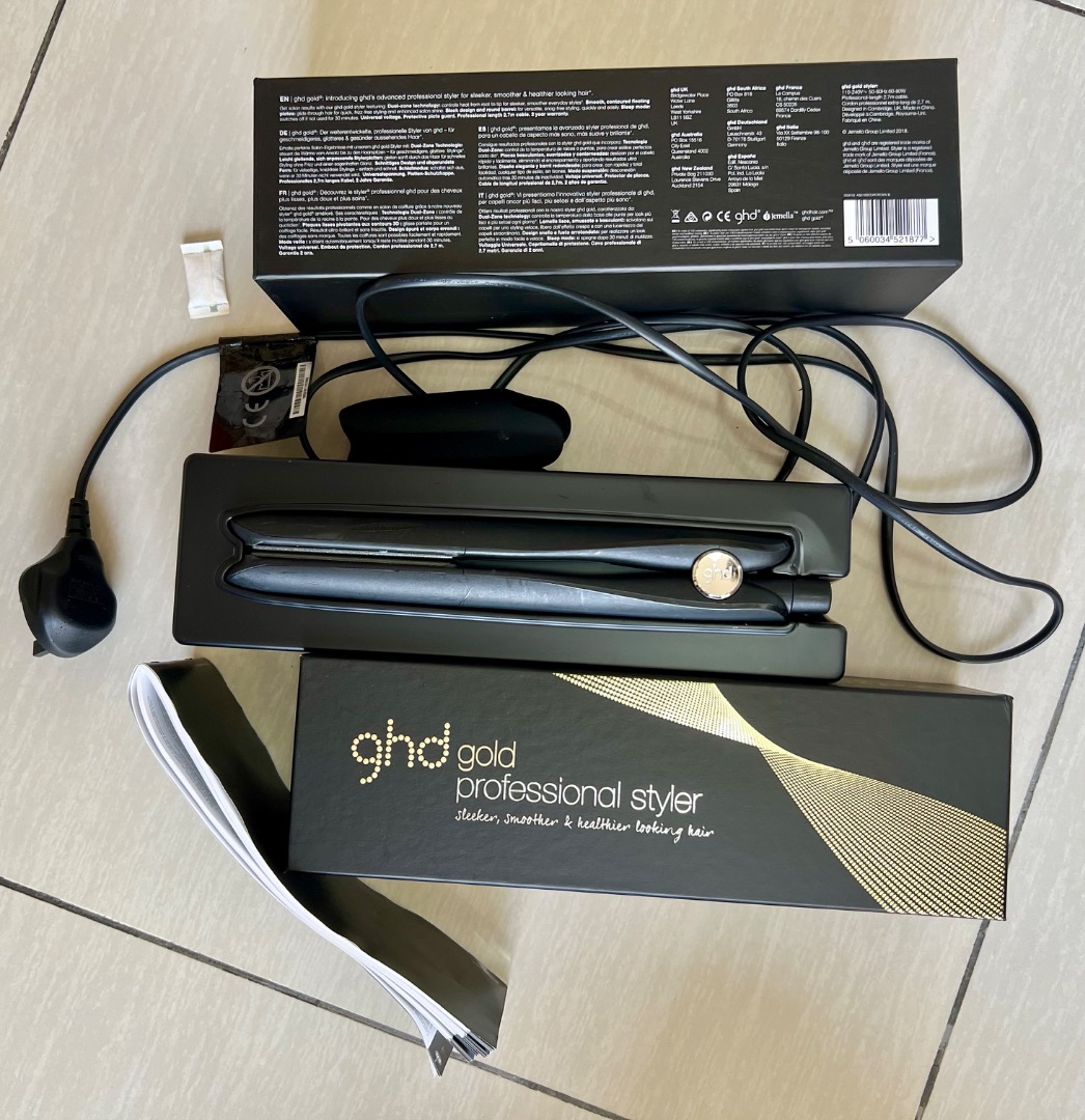 GHD gold profesional styler, Women's Fashion, Watches & Accessories ...