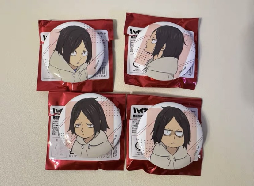 Haikyuu kenma badges childhood version, Hobbies & Toys, Memorabilia ...