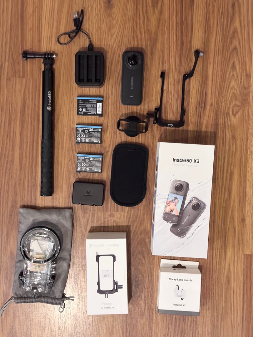 Insta 36o X3 ( Full set like new), Photography, Cameras on Carousell