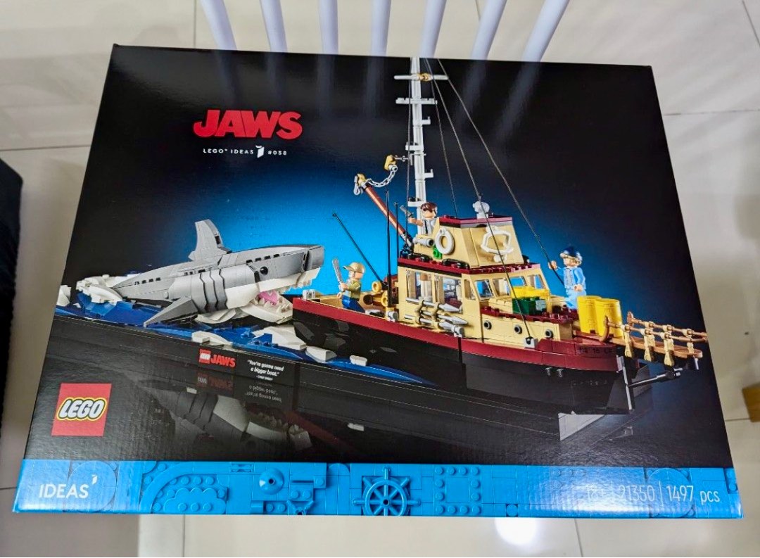 LEGO - Jaws Set, Hobbies & Toys, Toys & Games on Carousell