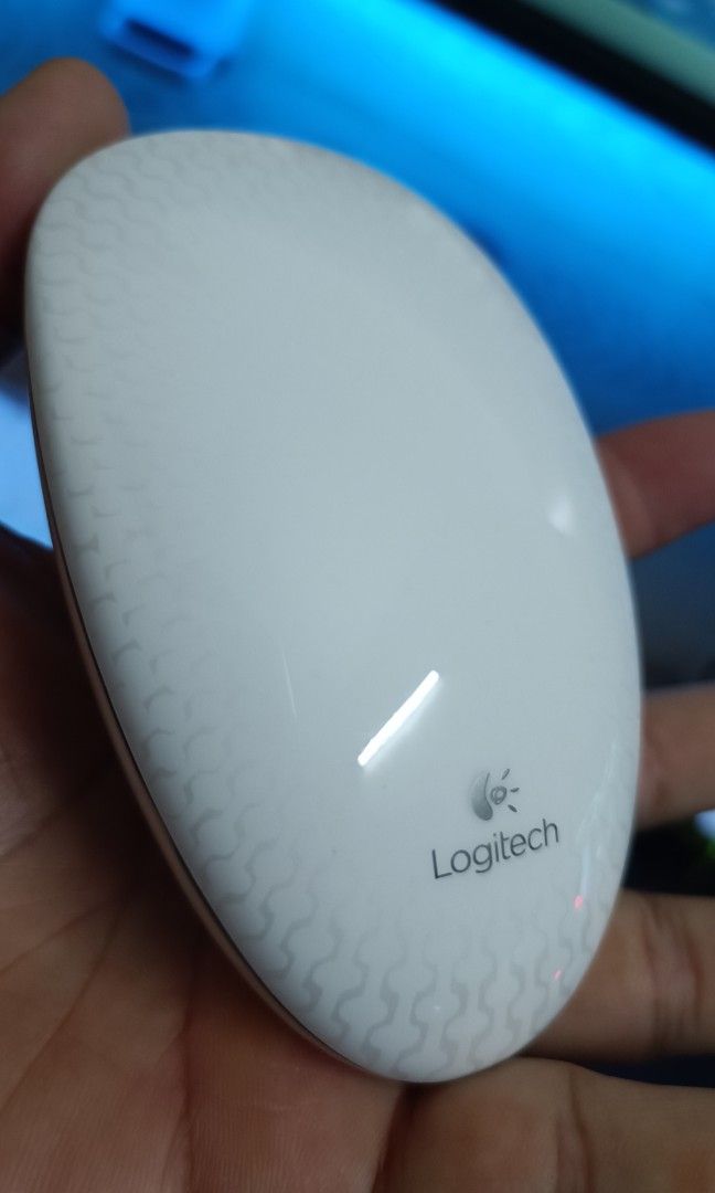Logitech Magic Mouse T620 ( Wireless) Touch surface, Computers & Tech ...