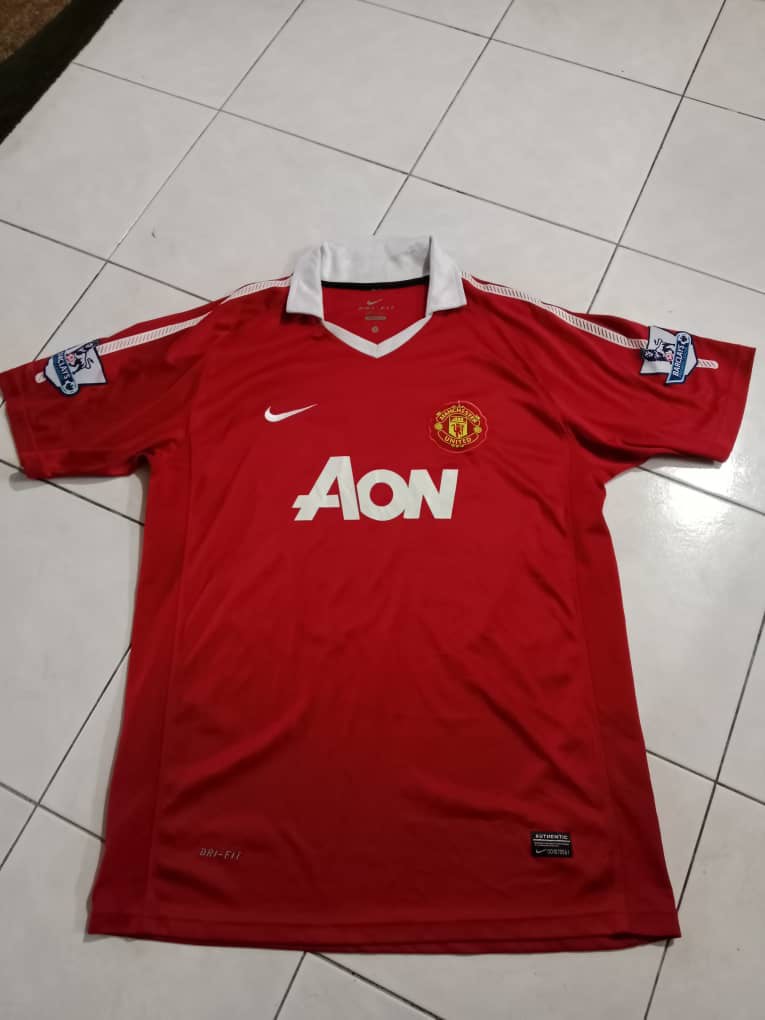 Manchester United original jersey macheda, Hobbies & Toys, Collectibles ...