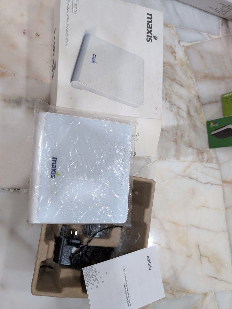 Maxis router - Aminia DL4480 V1, Computers & Tech, Parts & Accessories ...