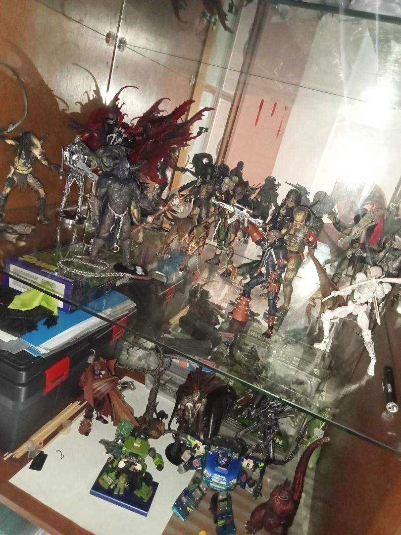 McFarlane Raven Spawn action figure (other collection: Neca & Hot Toys ...