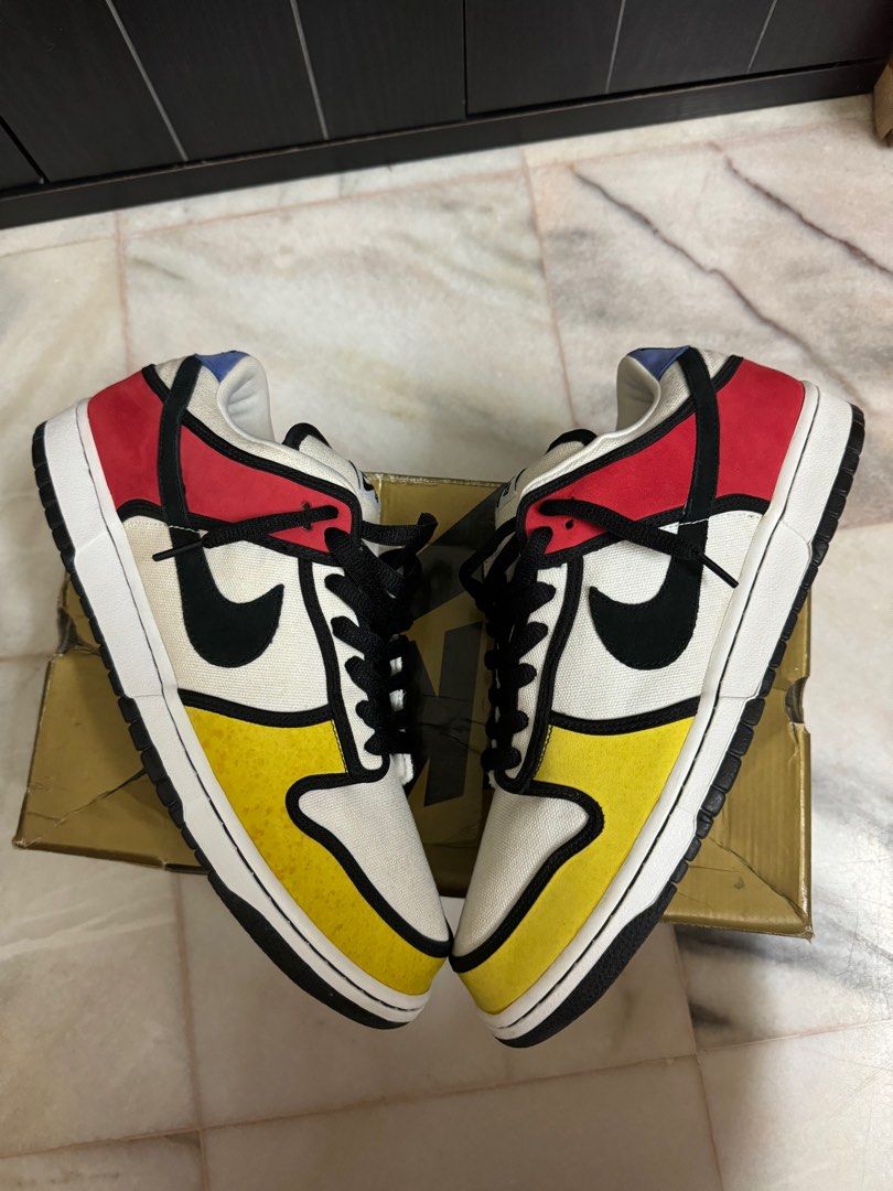 Nike SB Dunk Piet Mondrian, Men's Fashion, Footwear, Sneakers on Carousell