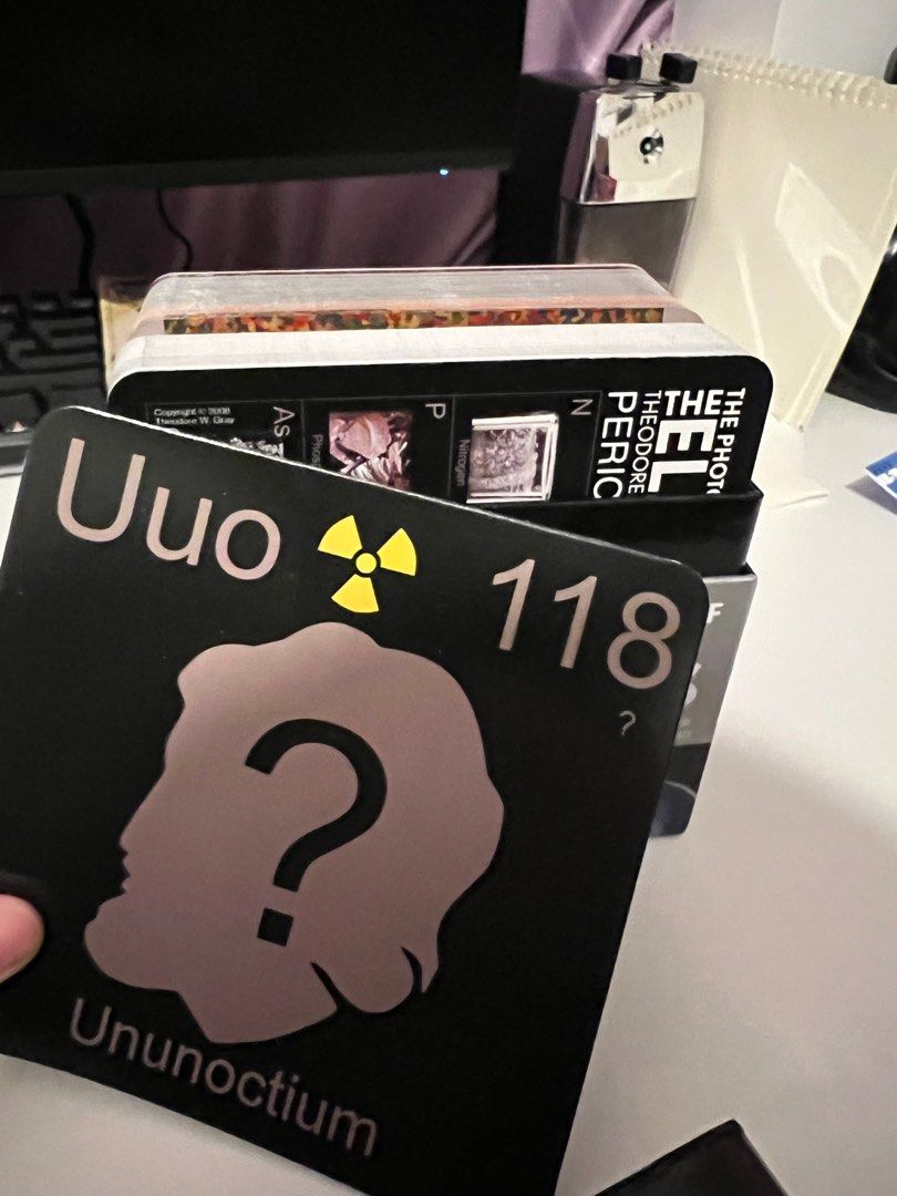 Periodic table study cards, 興趣及遊戲, 書本 & 文具, 教科書 - Carousell