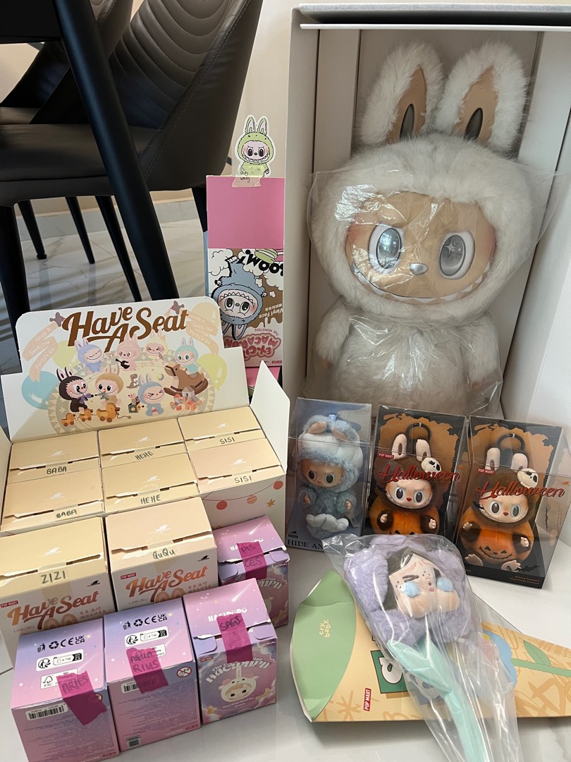 Pop Mart Angel In Clouds, Labubu V1 V2, Merbubu, Halloween, Cry baby ...