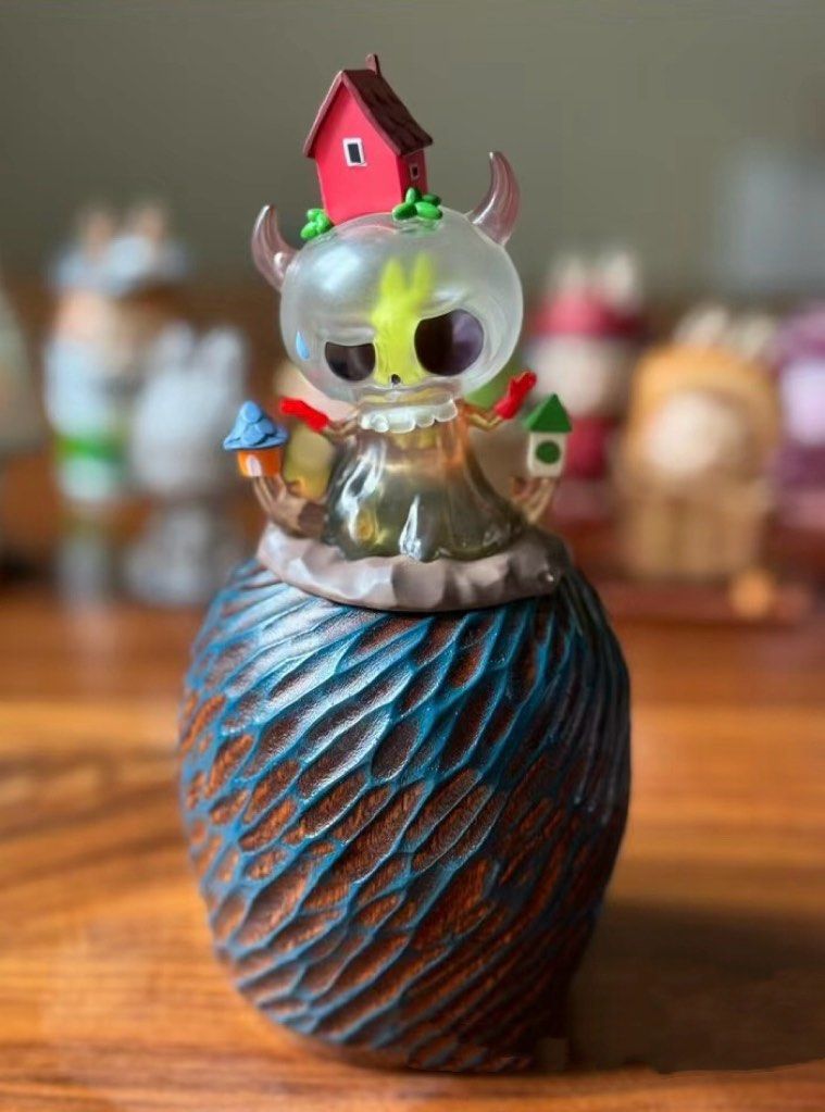 Popmart LABUBU blind box Figures, Hobbies & Toys, Toys & Games on Carousell