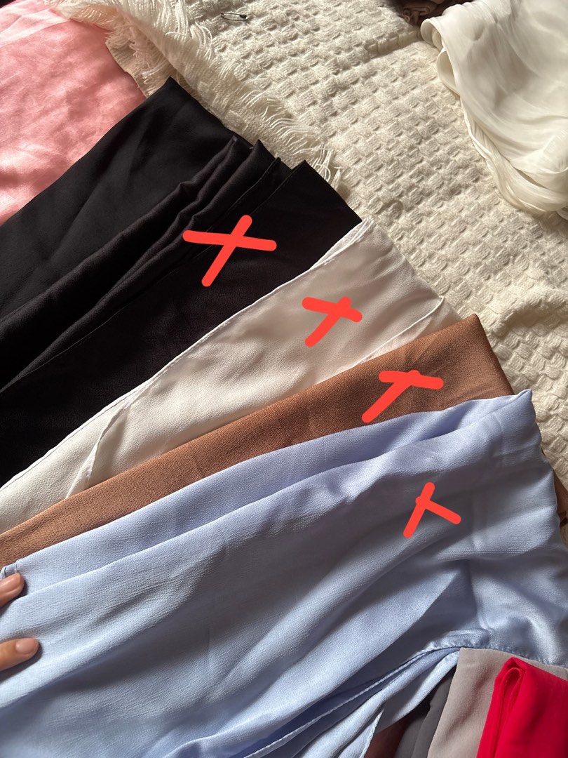 shawll, Women's Fashion, Muslimah Fashion, Hijabs on Carousell