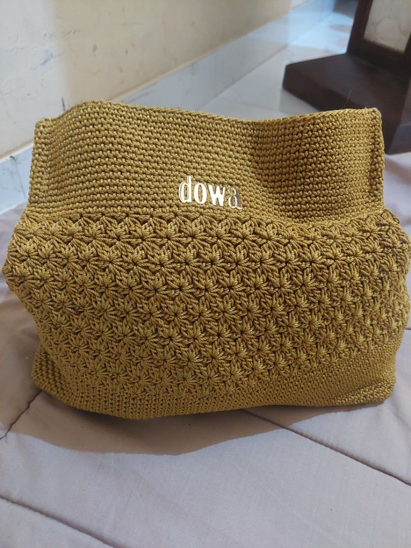 Shoulder Hobo bag Dowa, Fesyen Wanita, Tas & Dompet di Carousell