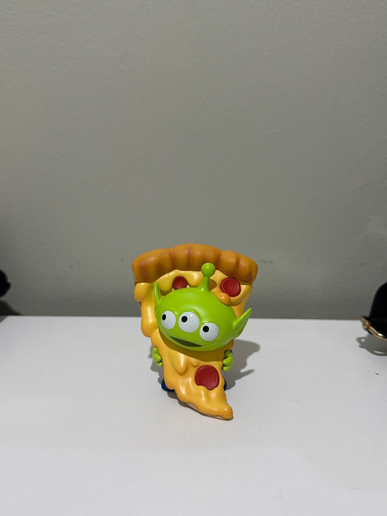 Toys story alien popmart, Toys & Collectibles, Mainan di Carousell