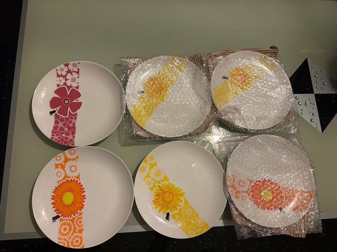 Vintage Retro Limited Edition KFC Collectibles Dining Lunch Dinner ...