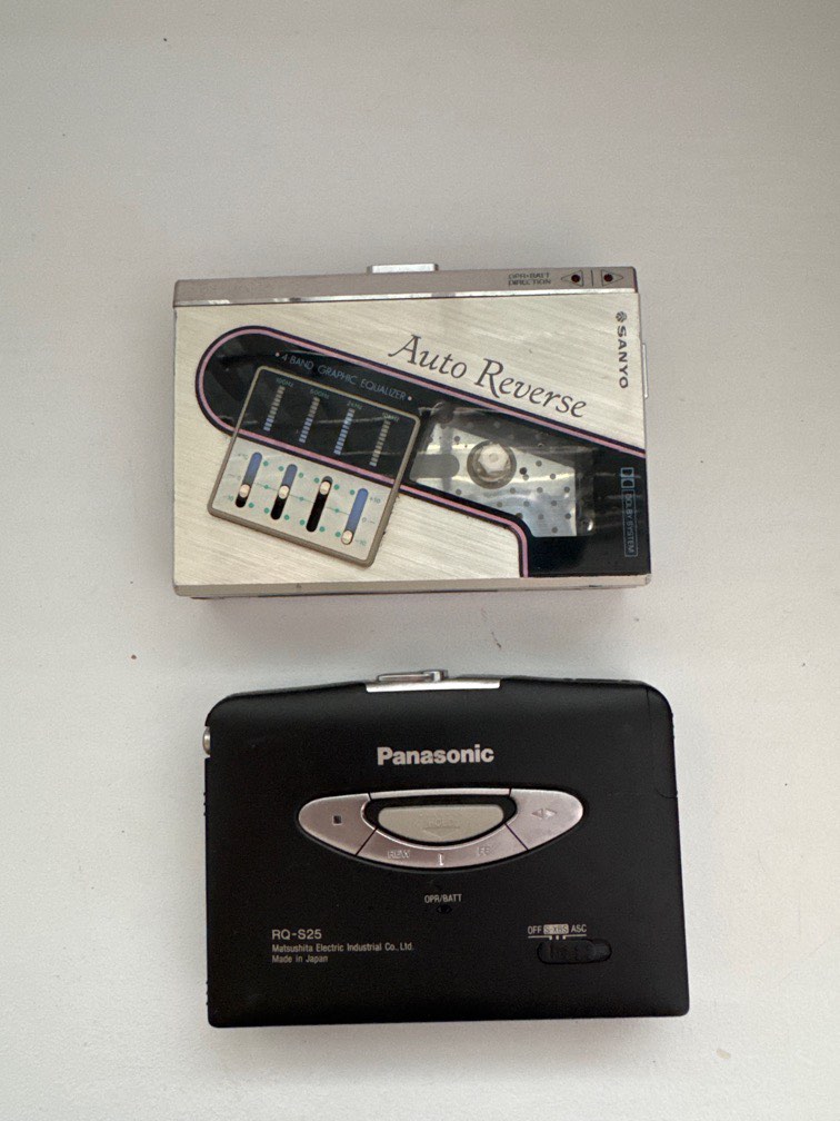 Vintage walkman, Hobbies & Toys, Memorabilia & Collectibles, Vintage ...