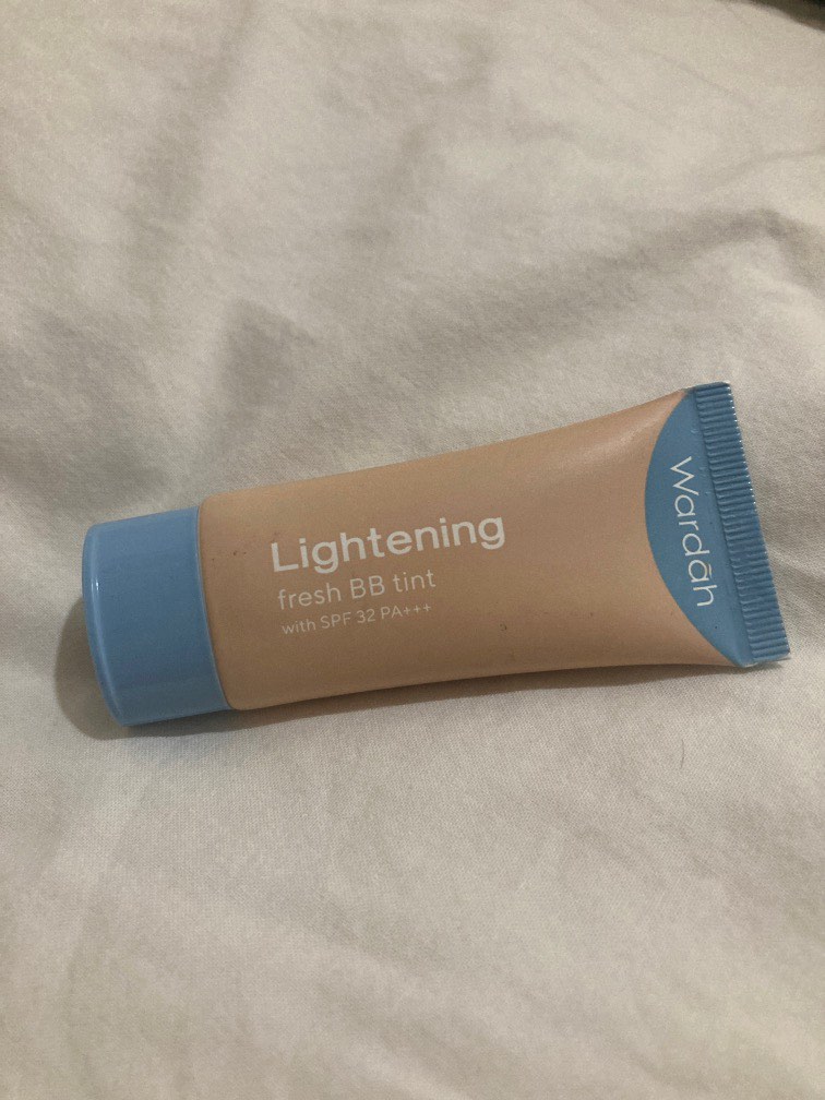 Wardah Lightening fresh BB tint warm ivory 23W, Kesehatan & Kecantikan ...
