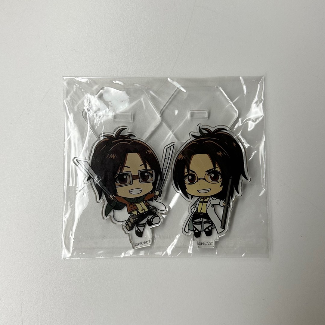 WTS Attack On Titan AOT Hange Zoe Official Chibi Stands, Hobbies & Toys ...