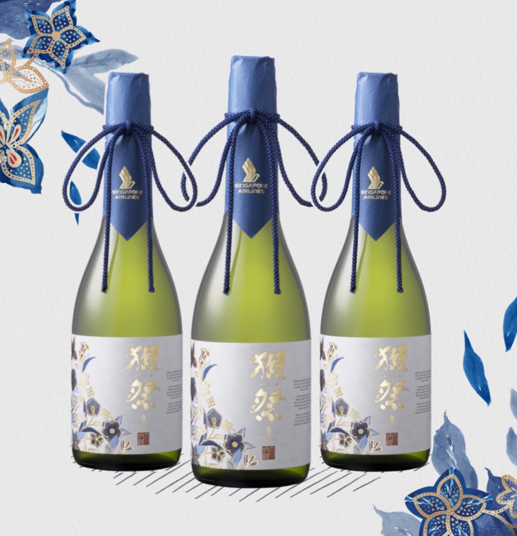 3 Bottles Dassai 23 720ml Singapore Airlines Batik Collection, Food & Drinks, Alcoholic ...