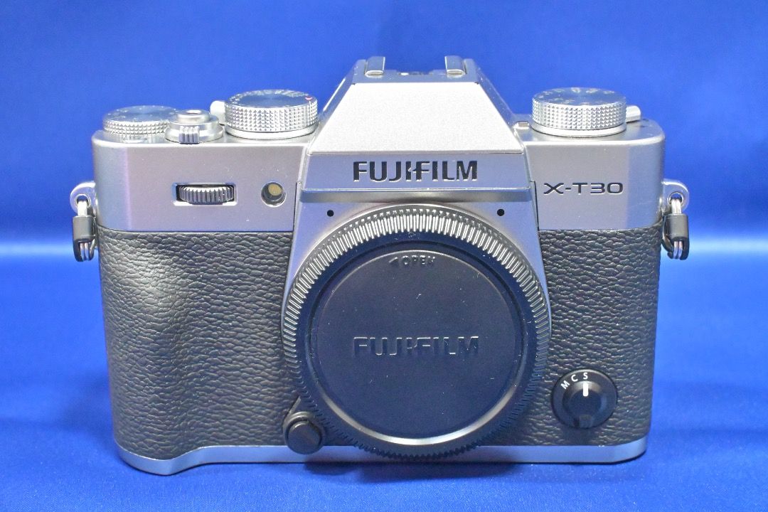 SOLD) 新淨 Fujifilm X-T30 II 銀色機 第二代 26.1MP像素 經典負片 輕巧簡單 易上手 新手合用 XT30II ...