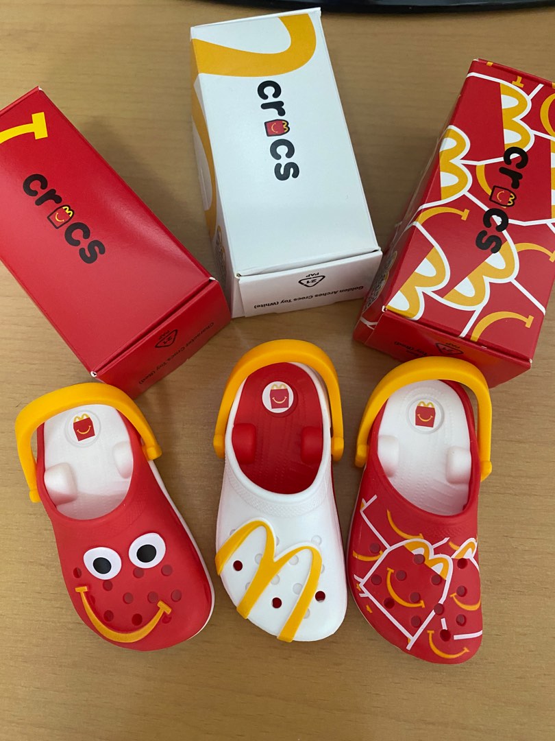 麥當勞 McDonald's x Crocs （港版）, 興趣及遊戲, 玩具 & 遊戲類 - Carousell