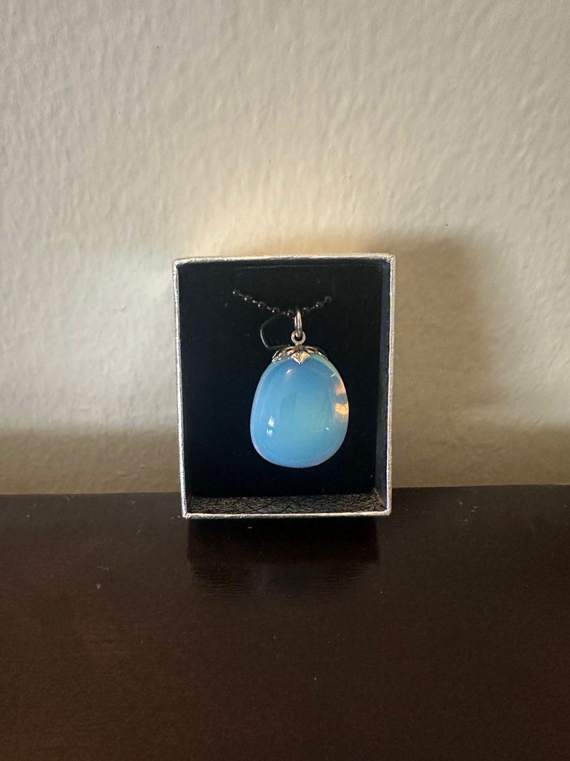 Australian moonstone (man made), Women's Fashion, Jewelry & Organisers ...