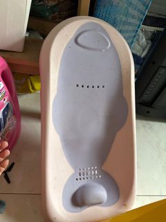 Shnuggle baby bath tub | newborn bath tub | support with bum bump ...