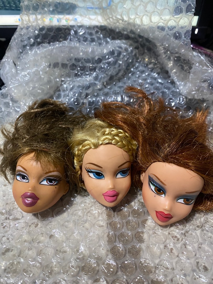 BRATZ HEADS WITH FLAWS, Hobbies & Toys, Toys & Games on Carousell