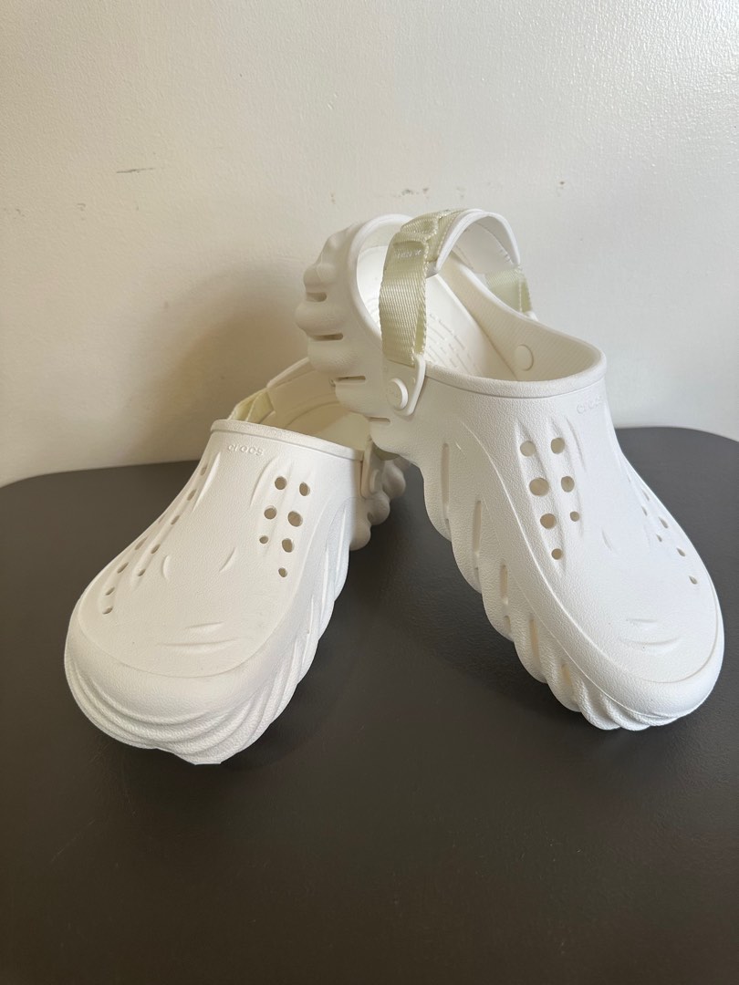 CROCS Eco Clog, Women's Fashion, Footwear, Slippers and slides on Carousell