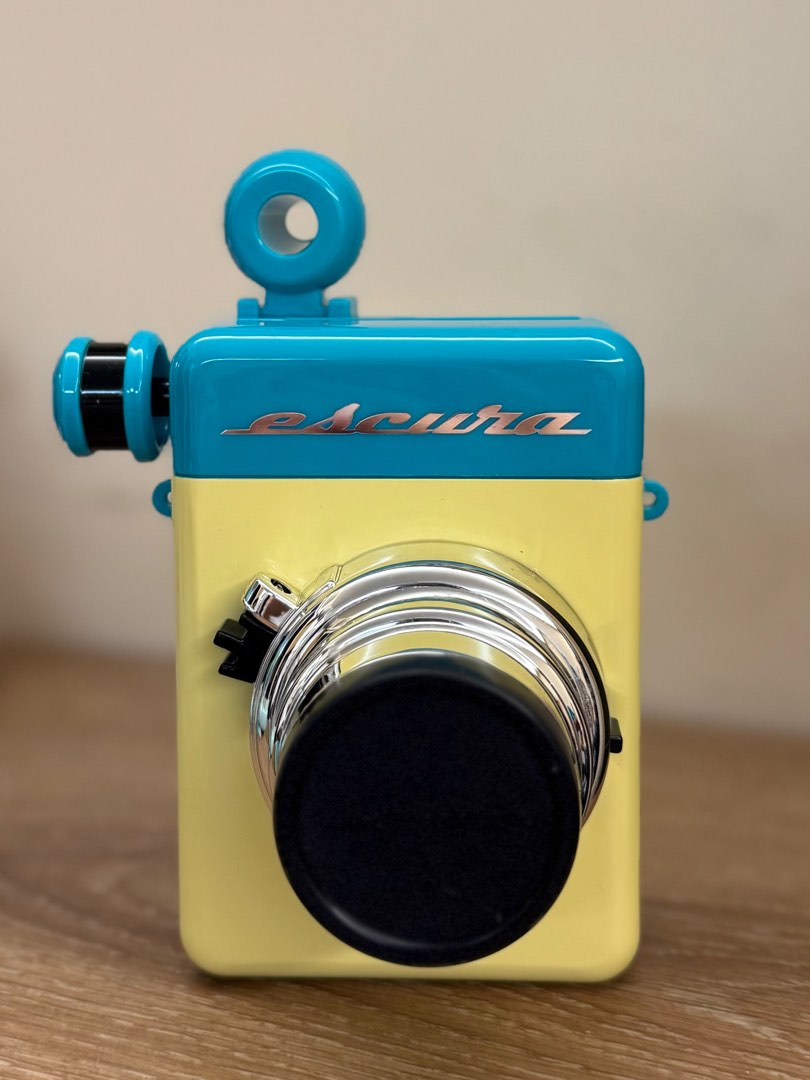 Escura Instant 60s Hand-Powered Camera 即影即有, 攝影器材, 相機 - Carousell