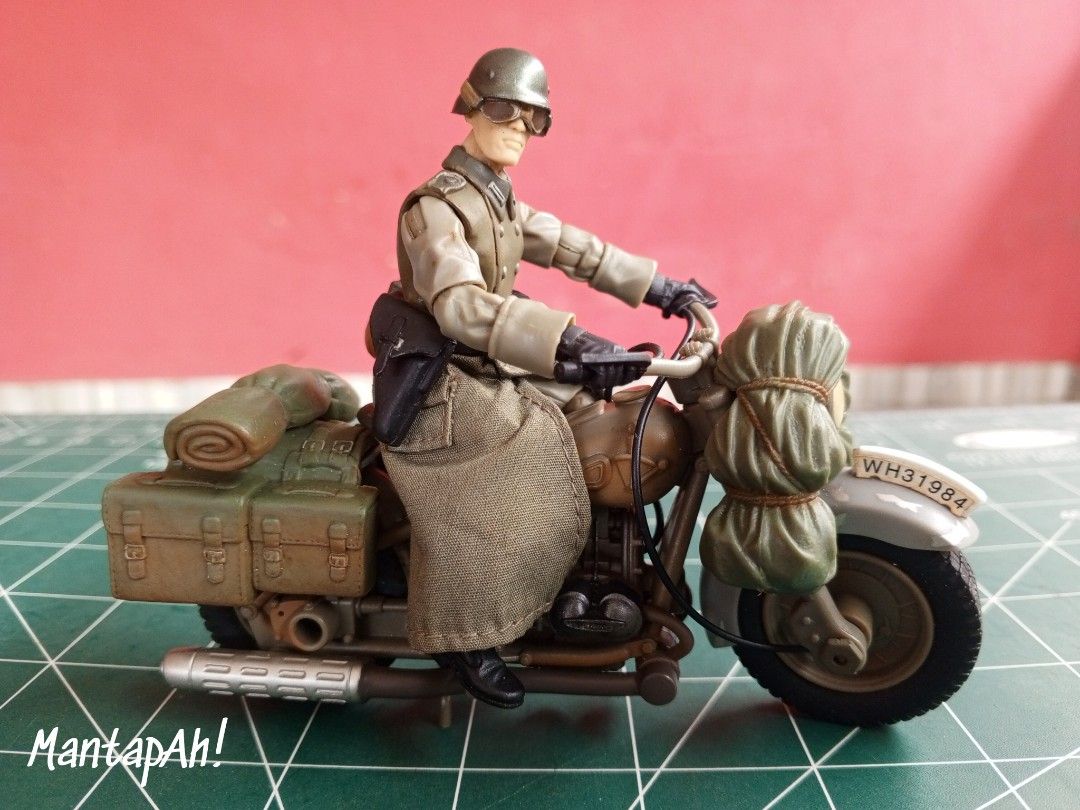 German Soldier with Motorcycle Action Figures - Indiana Jones Last ...