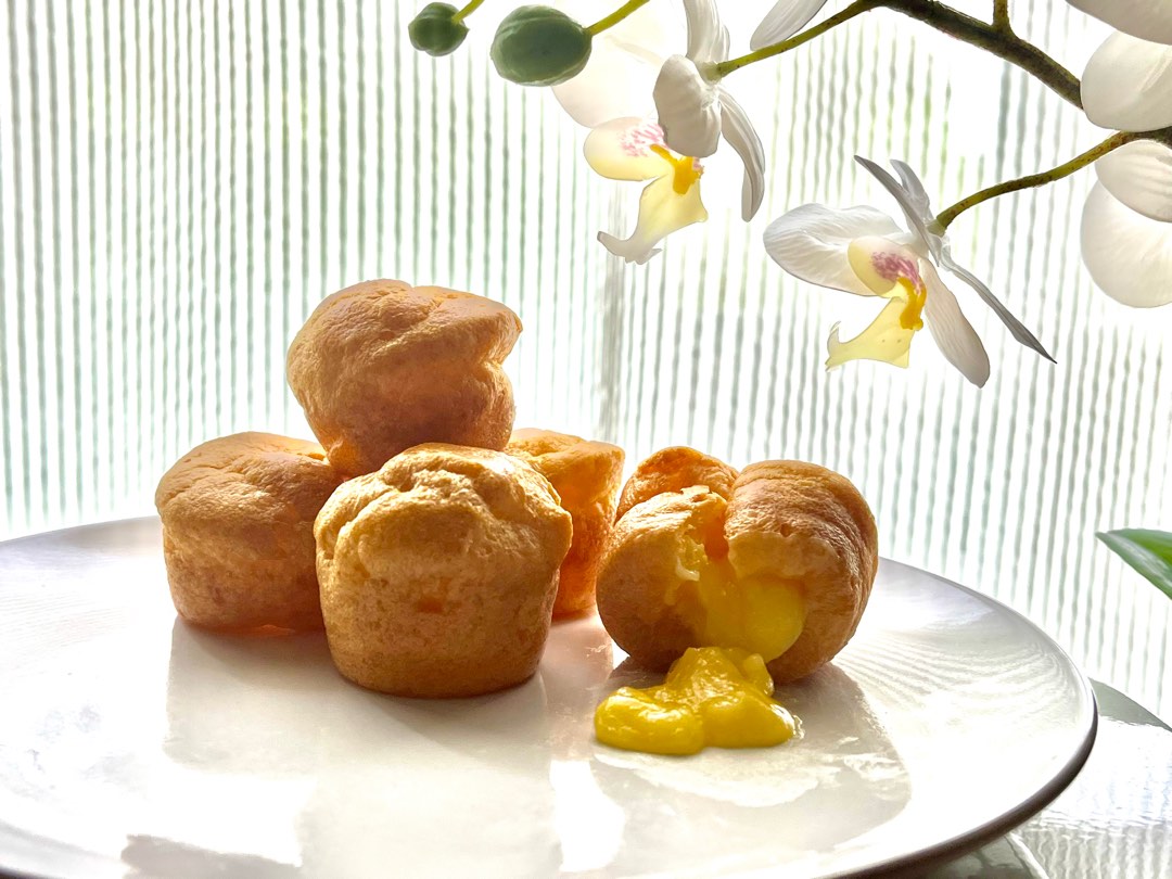 (Halal) Cream Puff (50pcs), Food & Drinks, Homemade Bakes on Carousell