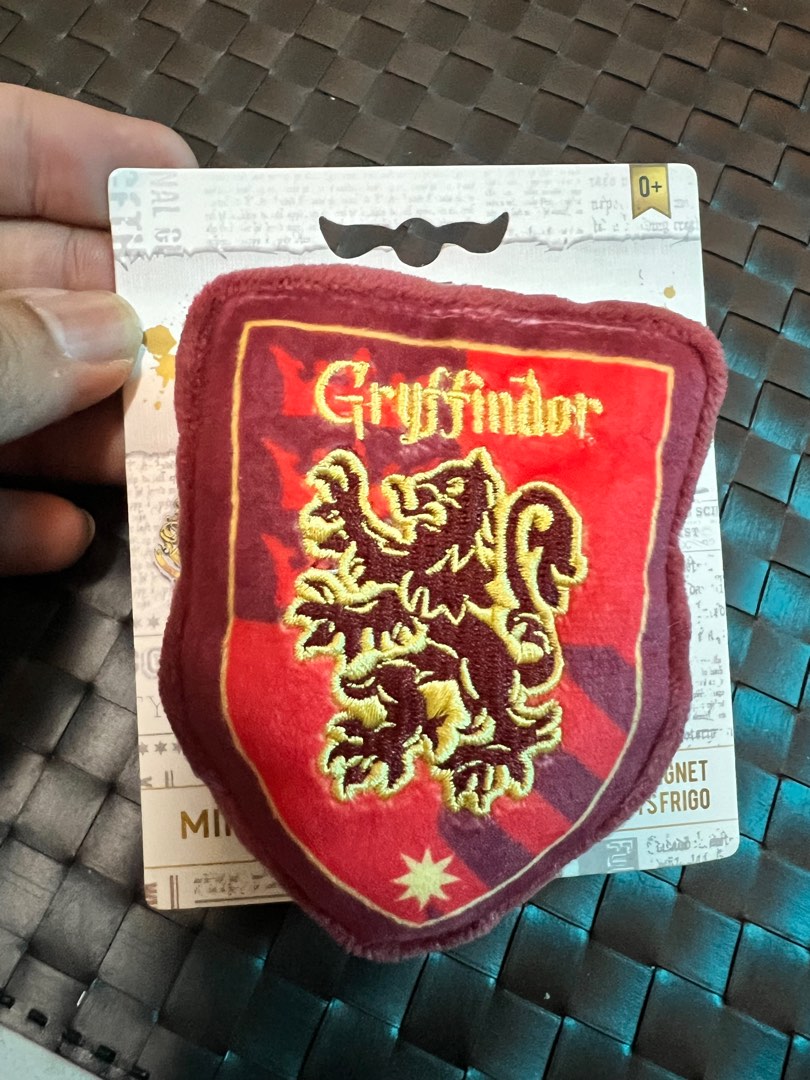 Harry Potter X Miniso magnet plush fridge magnet pillow Gryffindor ...