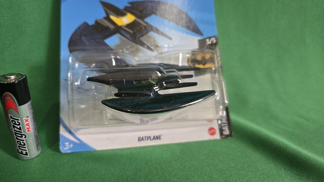 Hot Wheels Batman The Animated Series Batplane, Hobbies & Toys, Toys ...