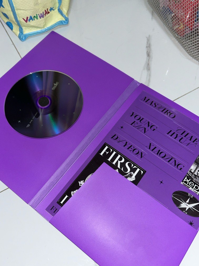 Kep1er 1st Mini Album - First Impact (Connect 1 Ver.), Hobbies & Toys ...