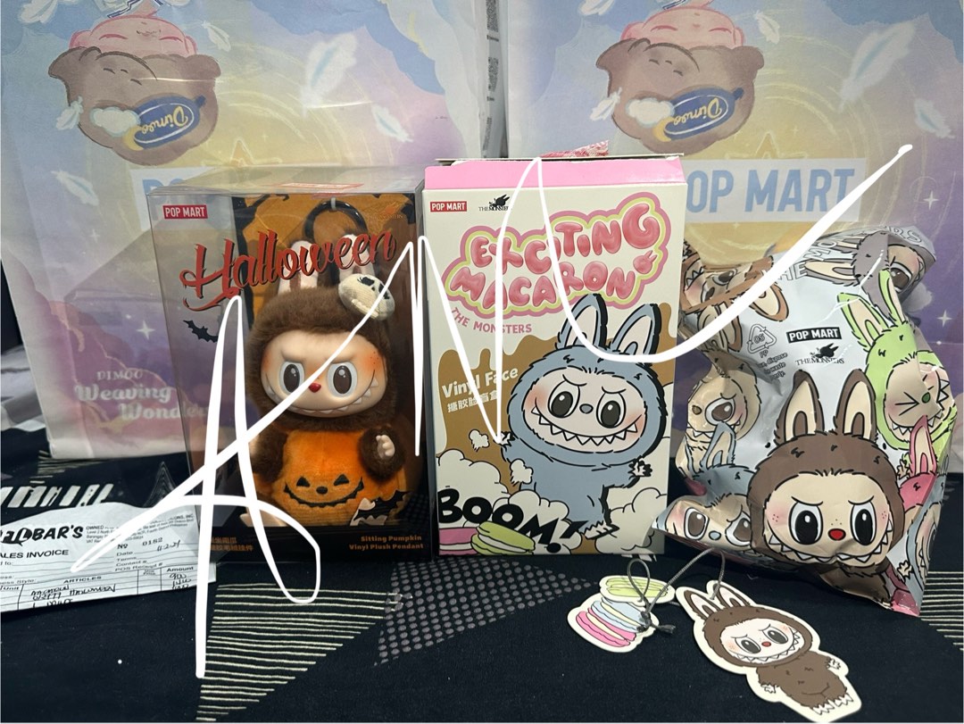 Labubu V1 Secret (Chesnut Cocoa) and Hallobubu, Hobbies & Toys, Toys ...