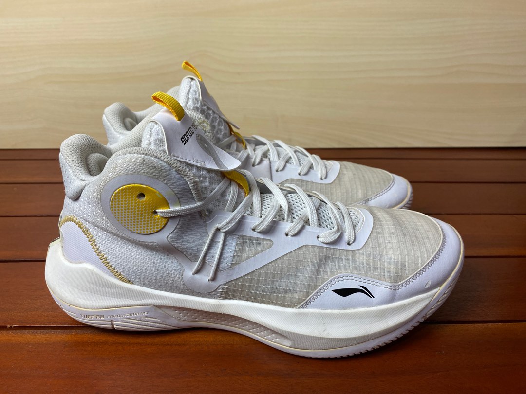 li ning sonic 9, Men's Fashion, Footwear, Sneakers on Carousell