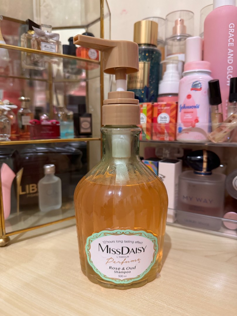 SOLD OUT — Miss Daisy Shampoo Rose and Oud Shampoo 500ml, Kesehatan ...