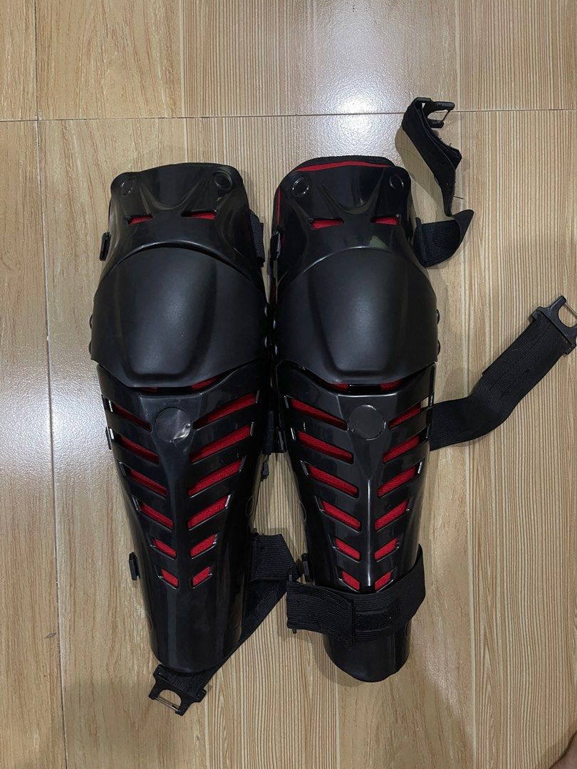 motor cycle knee pad (new), Everything Else, Others on Carousell