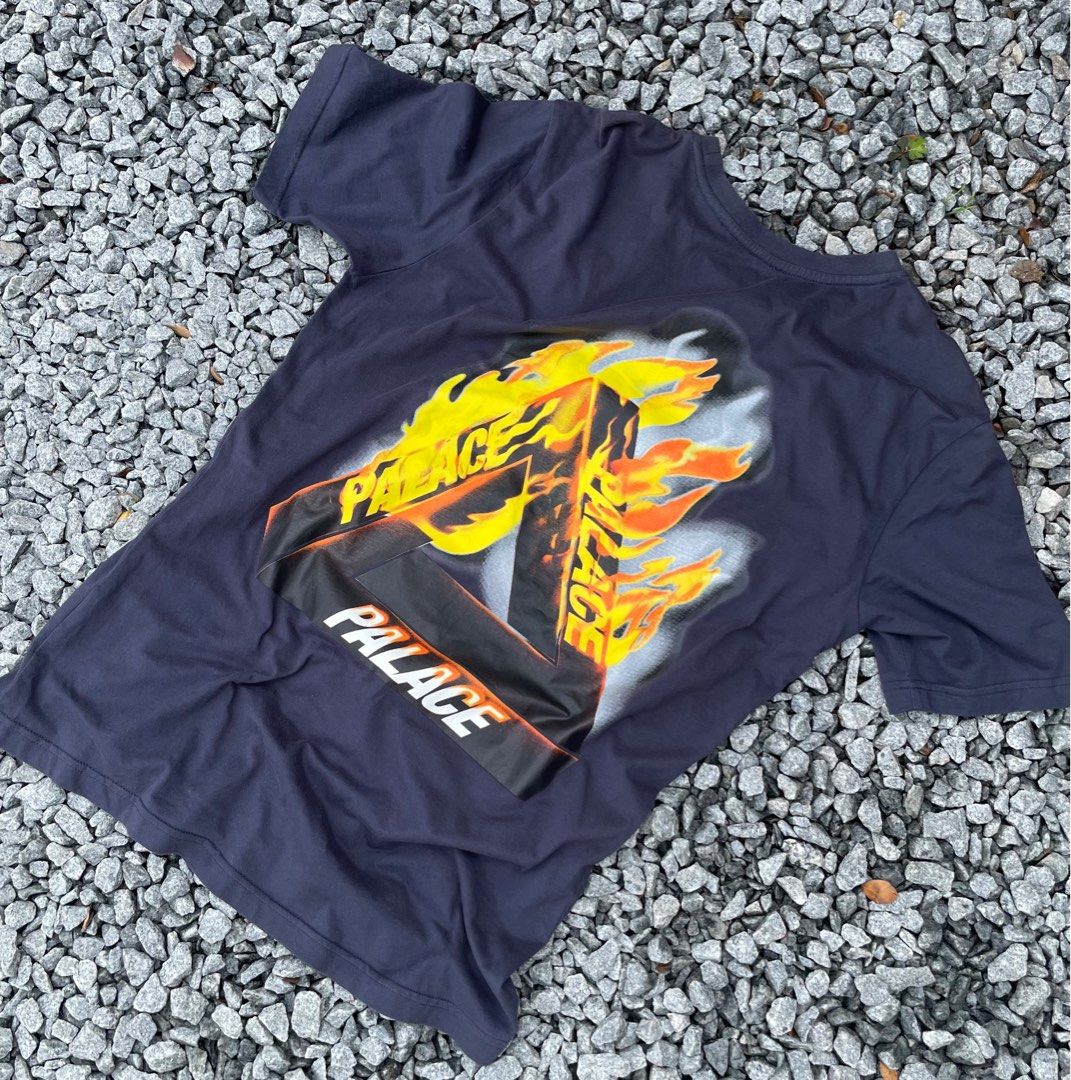 PALACE FLAME TRI FERG, Men's Fashion, Activewear on Carousell
