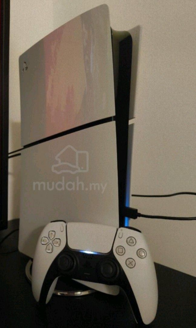 PS5 Slim ( 1 month old), Video Gaming, Video Game Consoles, PlayStation ...