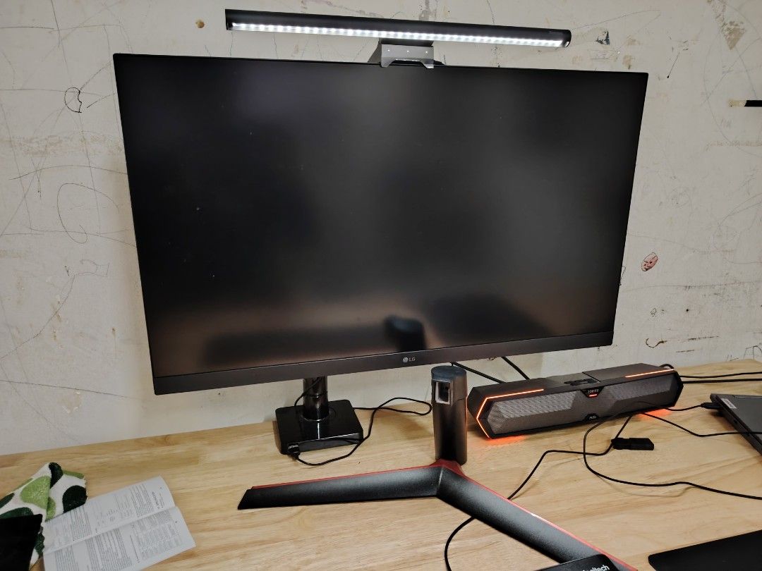 Second hand monitor 2k 32 in, Computers & Tech, Parts & Accessories ...