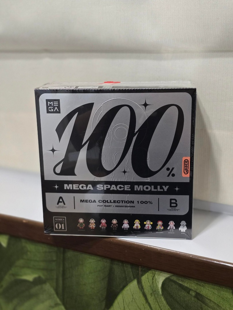 Space Molly 100% v1 Popmart, Hobbies & Toys, Toys & Games on Carousell
