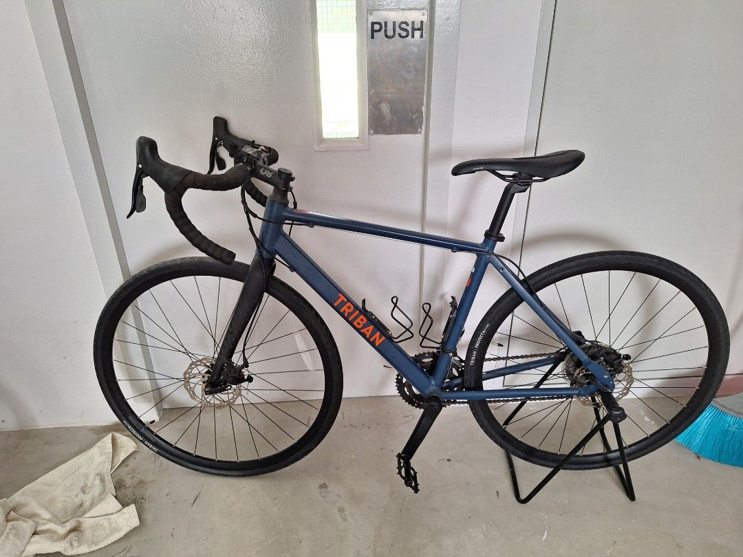Triban RC120 Road Bike Size S, Sports Equipment, Bicycles & Parts, Bicycles on Carousell