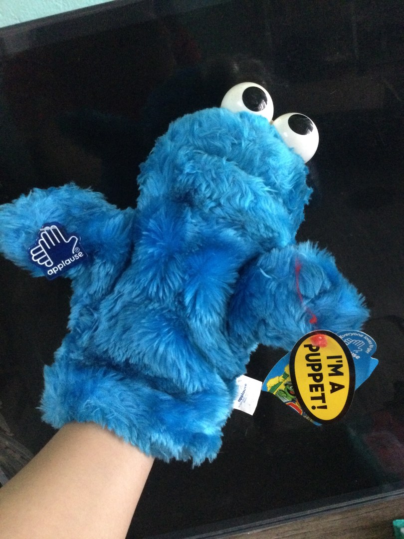 Vintage Cookie Monster Puppet Applause new, Hobbies & Toys, Memorabilia ...