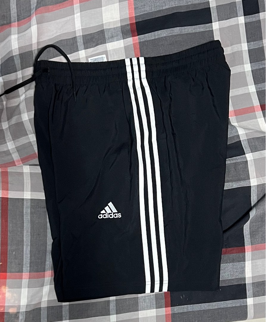adidas Lifestyle AEROREADY Essentials Chelsea 3-Stripes Shorts Men ...