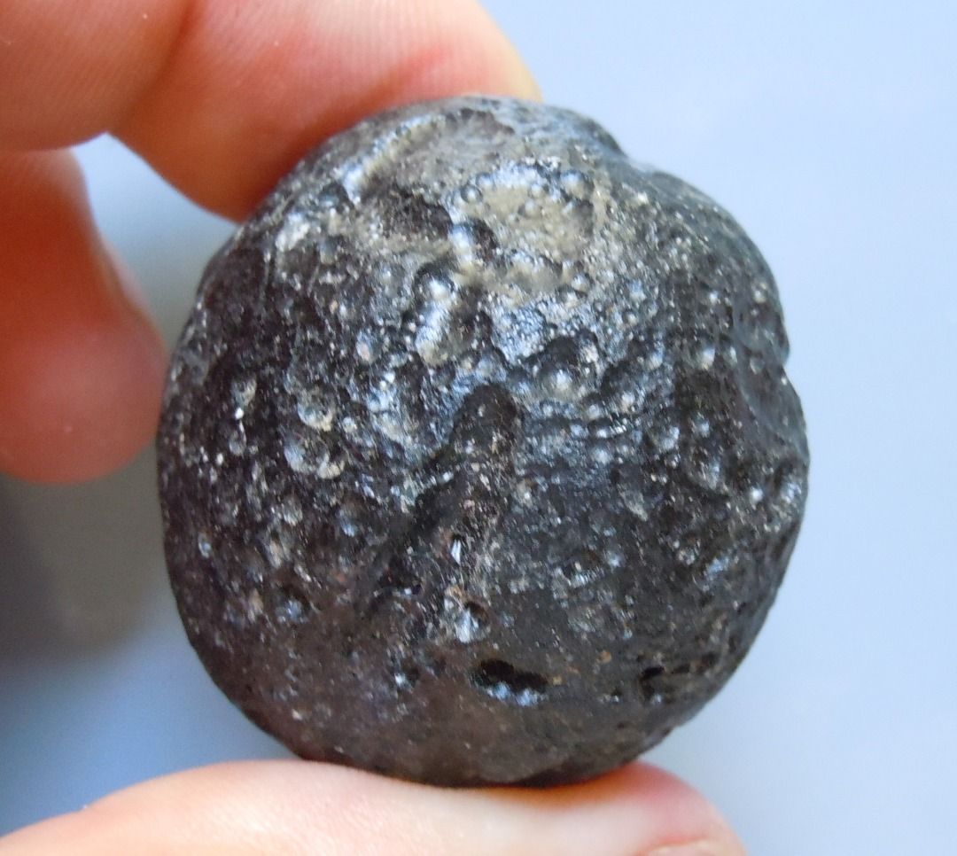 Big Spherical Philippinite Tektite - Glossy & Perfect- 41 Grams ...