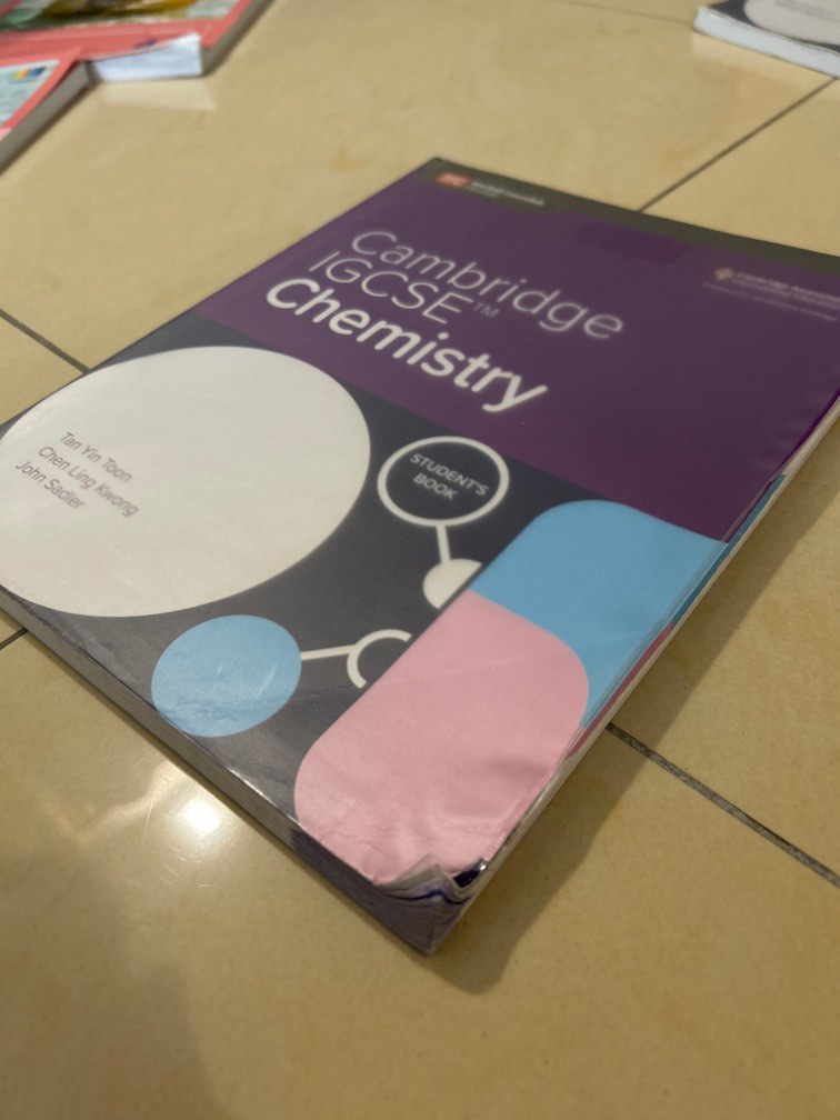 Cambridge IGCSE Chemistry Textbook, Hobbies & Toys, Books & Magazines ...