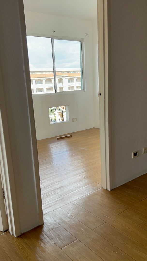 Capri Oasis, 2 Bedroom Condo Unit at the Vento Building, Barangay ...