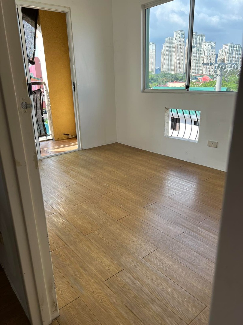 Capri Oasis, 2 Bedroom Condo Unit at the Vento Building, Barangay ...